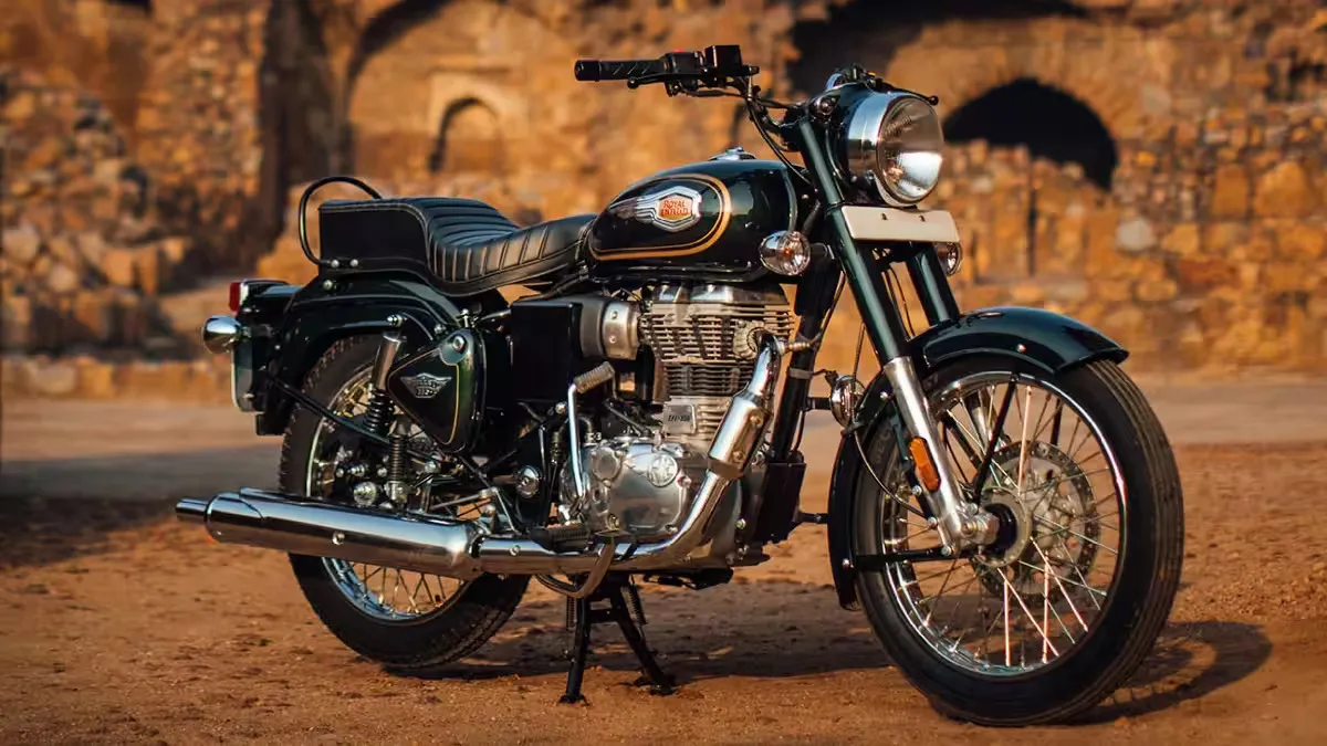 Power and Prestige the Royal Enfield Bullet 350 Ride with Legacy